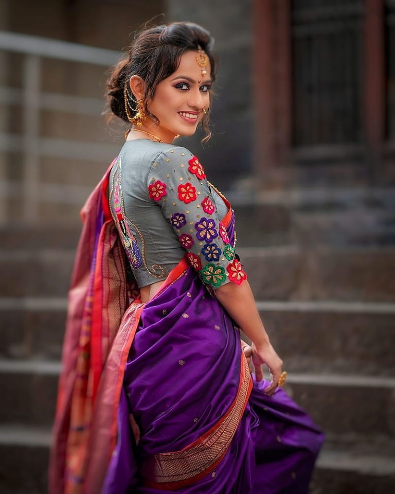 HD Wallpaper Marathi Actress